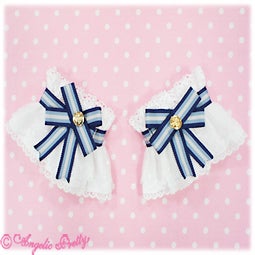 Classical Frill Cuffs by Angelic Pretty